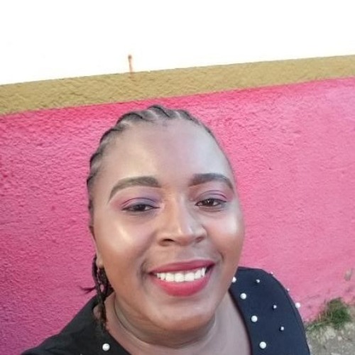 Learn Zulu with Nomsa - Pretoria: I am a student studying my f...