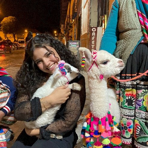 Learn Spanish with Ana - Hong Kong: Hi there! I’m from Mex...