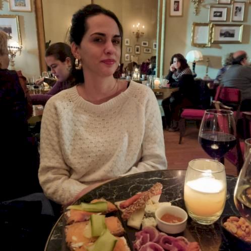 Learn Greek with Evagelia - Athens: Hello I am a Greek writer...