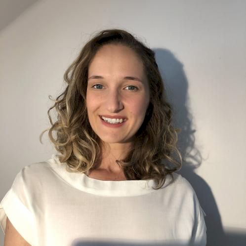 Learn English with Lara - Cape Town: Motivated, optimistic and...