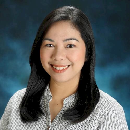 Learn English with Maria - Manila: Hello! I am Teacher Patty.