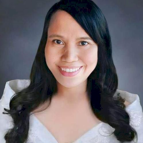 Learn Filipino with Marivic - Manila: My name is Teacher Mariv...