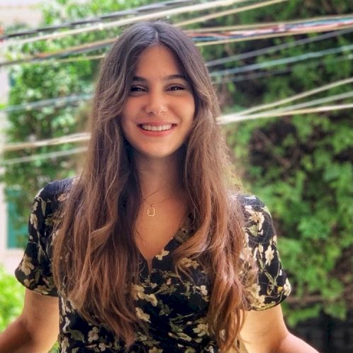 Learn English with Marwa - Beirut: I am a native American spea...
