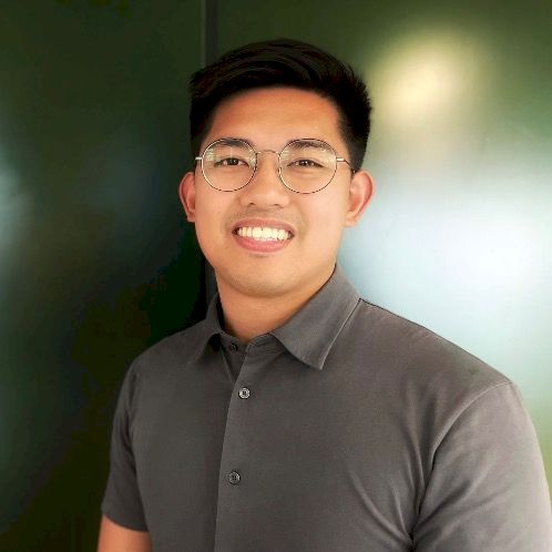 Learn English with Mathew James - Hong Kong: I love teaching a...