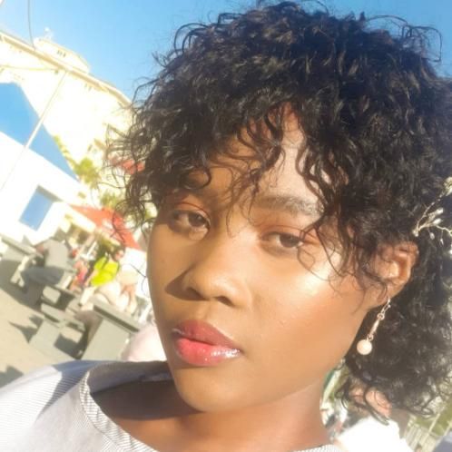Learn Xhosa with Nangamso - Cape Town: Hi, I'm Nangamso! I am ...