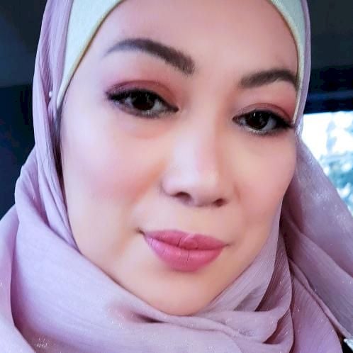 Learn English with RUTCHEL - Amman: I'm an online consultant f...