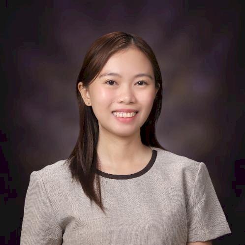 Learn Filipino with Roselyn - Manila: With the burning passion...