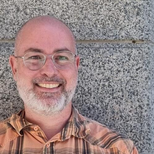 Learn English with Sa'ar - Copenhagen: Published author, with ...