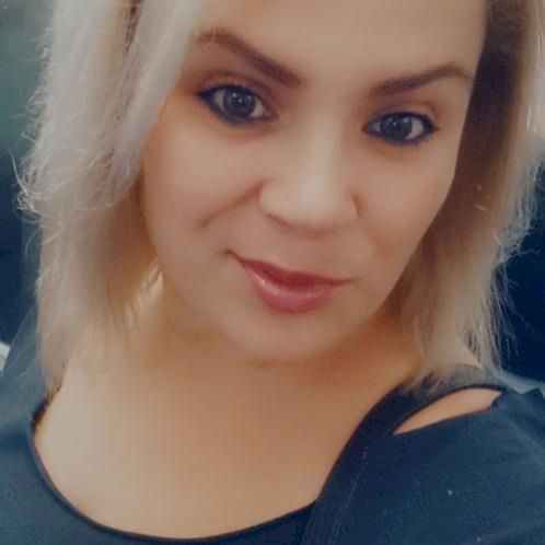 Learn Albanian with Suela - Marseille: I'm an Albanian living ...