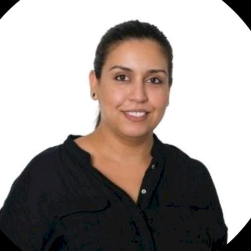 Learn Arabic with Zineb - Casablanca: Unlock the beauty of the...